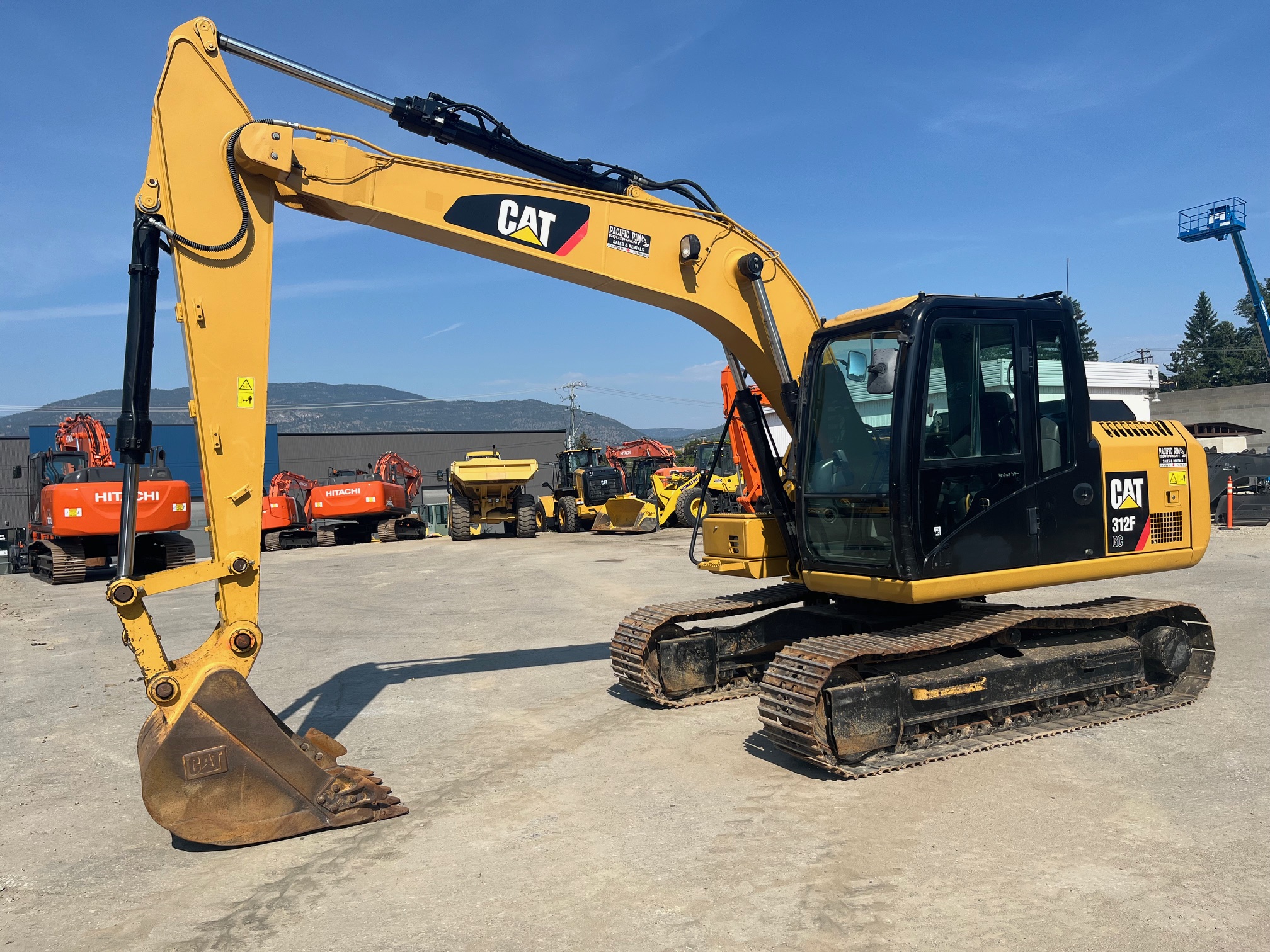 2017 CATERPILLAR 312F GC - Pacific Rim Equipment